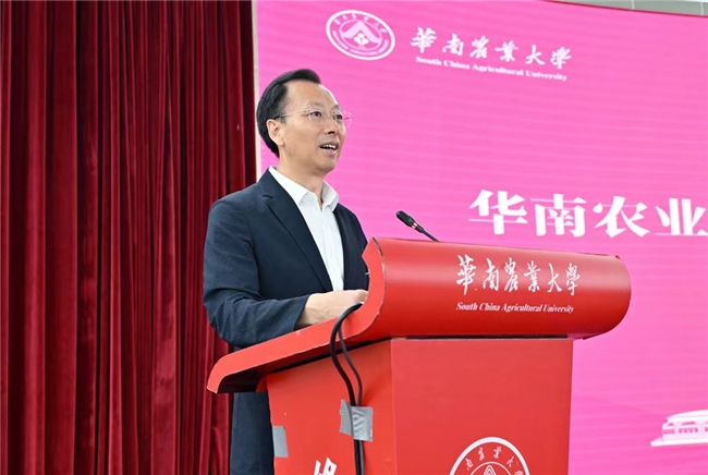 伉俪初心薪火传 大爱助学育英才 - 鲁网财经频道